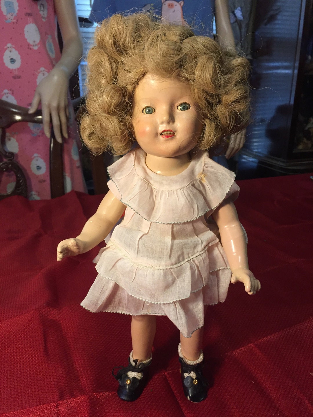 Composition Doll, Shirley Temple Look-a-like -- 1940's? - Etsy Composition Doll, Shirley Temple Look-a-like -- 1940's? - Etsy