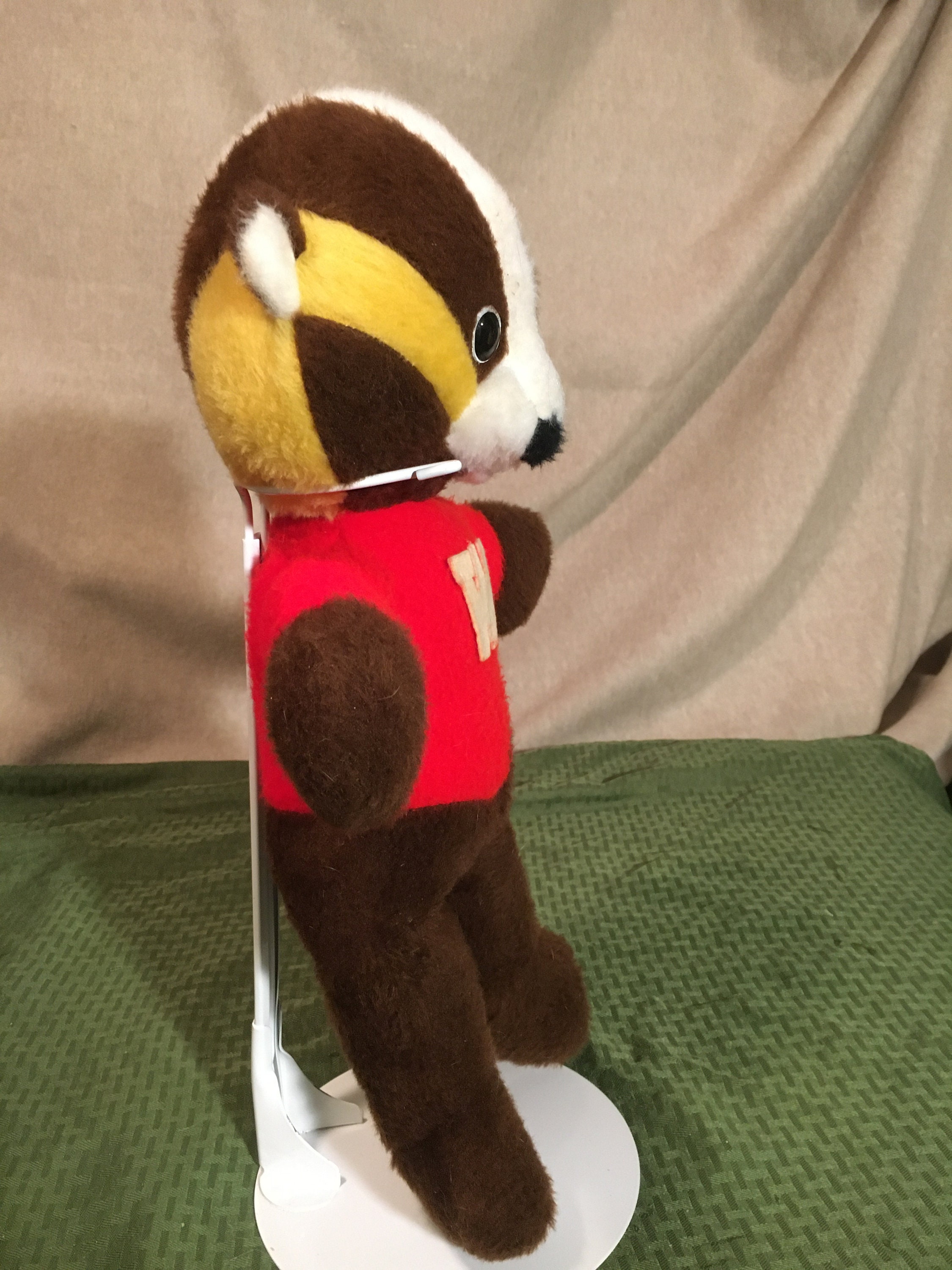 Vintage Bucky Badger stuffed animal 20 1980's | Etsy