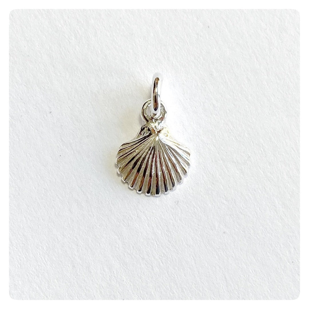 10mm Sterling Silver Clamshell Charm Silver Shell Charm Shell Charm ...