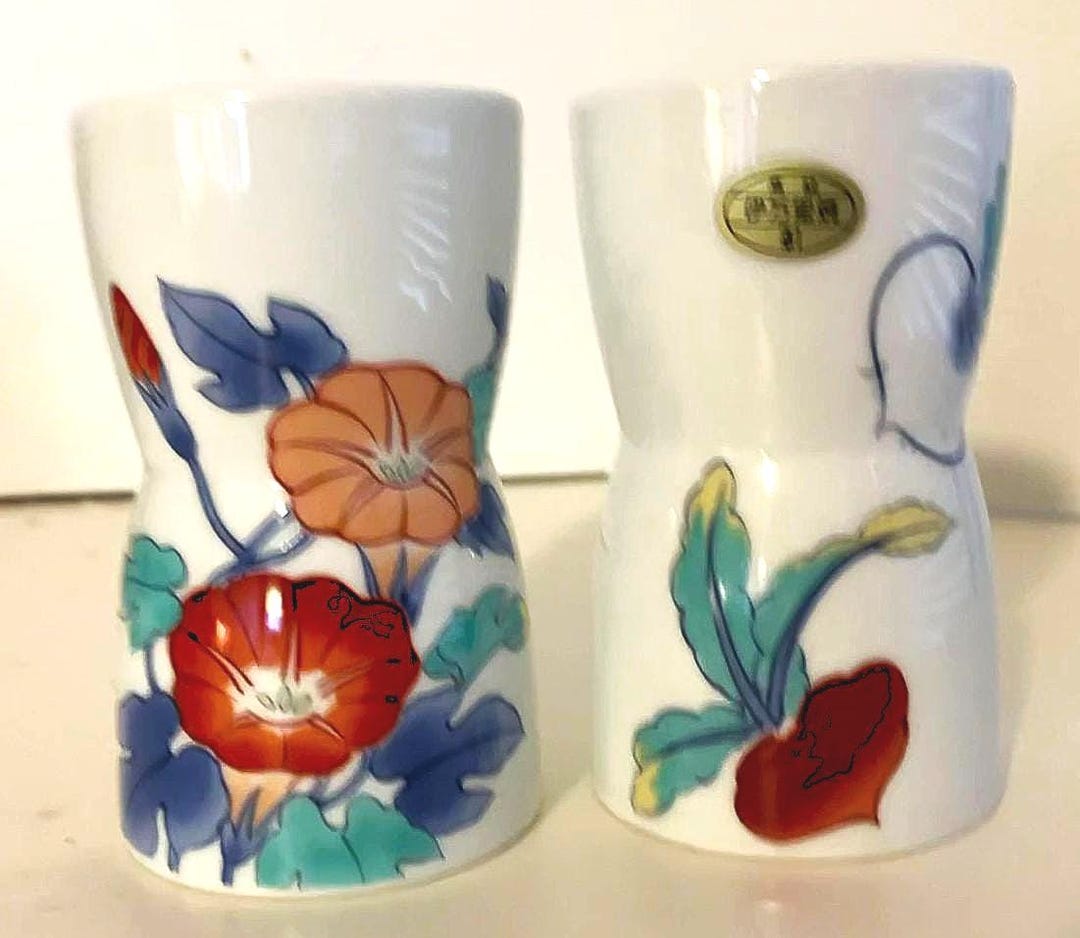Arita Japan Nabeshima Porcelain Set 2 Yunomi Tea Cups Camellias, Radish ...