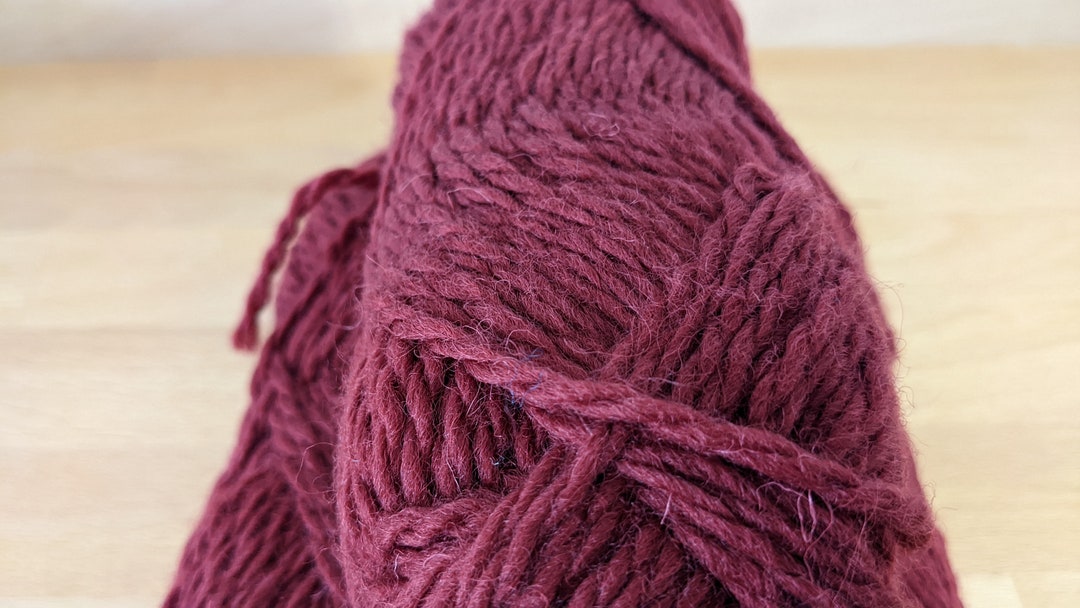 Red Worsted Aran Weight Yarn - 100% Pure Shetland Yarn - Etsy