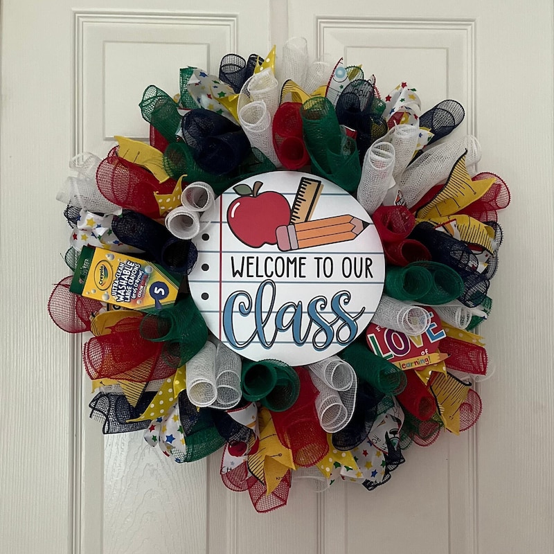 School Wreath - Etsy