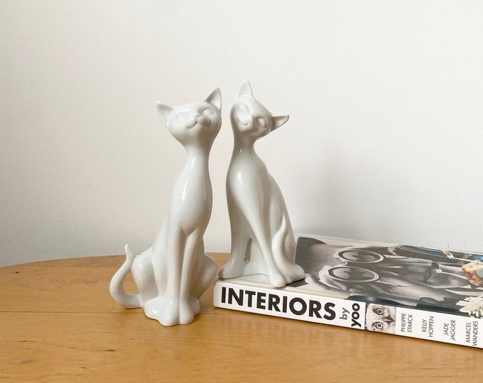 Pair of Porcelain Cat Figurines, White Cats - Etsy