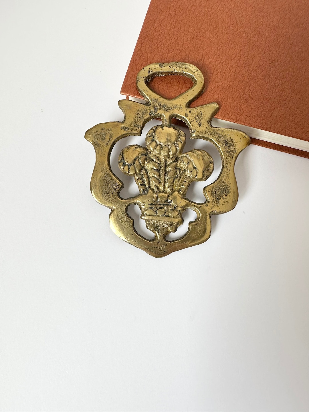 Antique the Prince of Wales Three Ostrich Feather Crest, Horse Brass ...