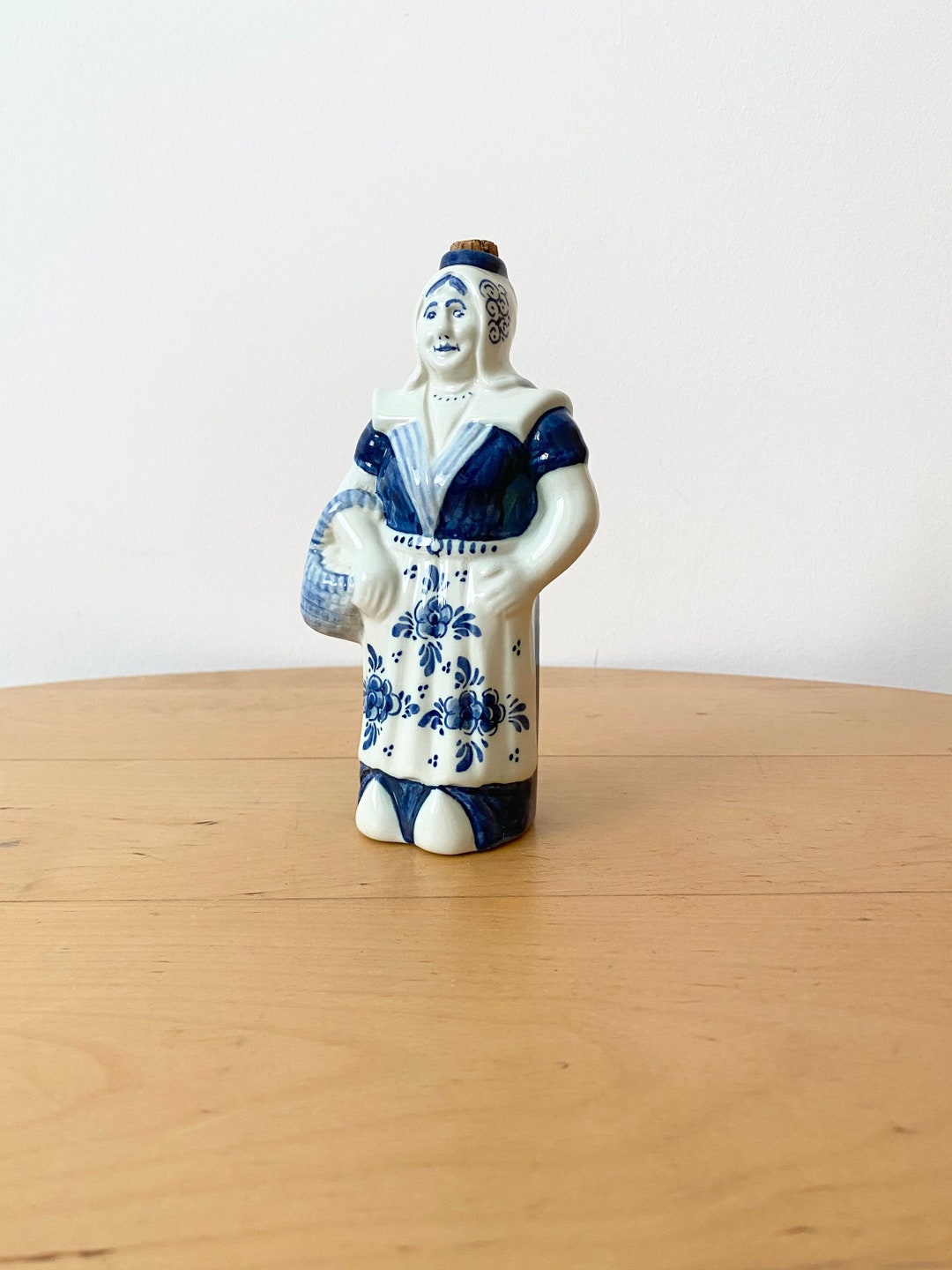 Delfts Blauw RAM Woman Bottle, Decanter, Blue Delft Holland, Delft Woman Shaped Bottle, Hand ...