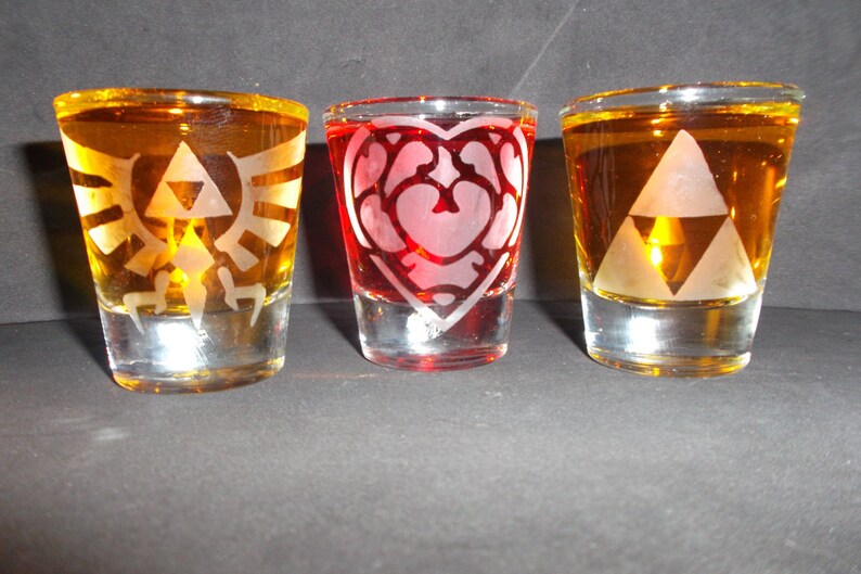 Zelda Etched Shot Glass Set of 3 Fan Art - Etsy