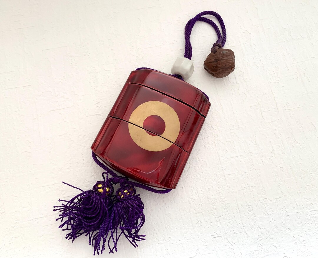 Inro With Netsuke/ Netsuke Strap/ Kamon/ Samurai Box/ Japanese Samurai ...