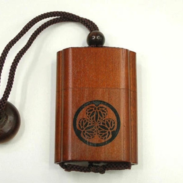 Japanese Inro - Etsy