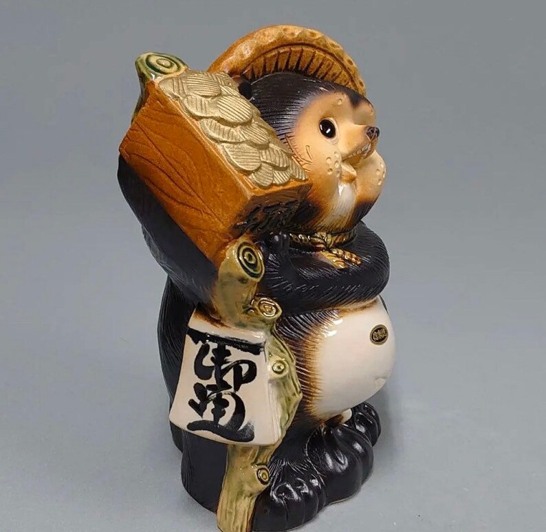 Japanese Shigaraki Ware/ Tanuki Statue/ With Koban Money/ Made - Etsy