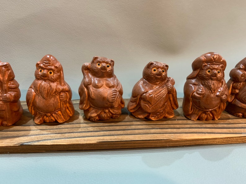 Tanuki Statue/ Japanese Shigaraki Ware/ Seven Lucky Gods - Etsy