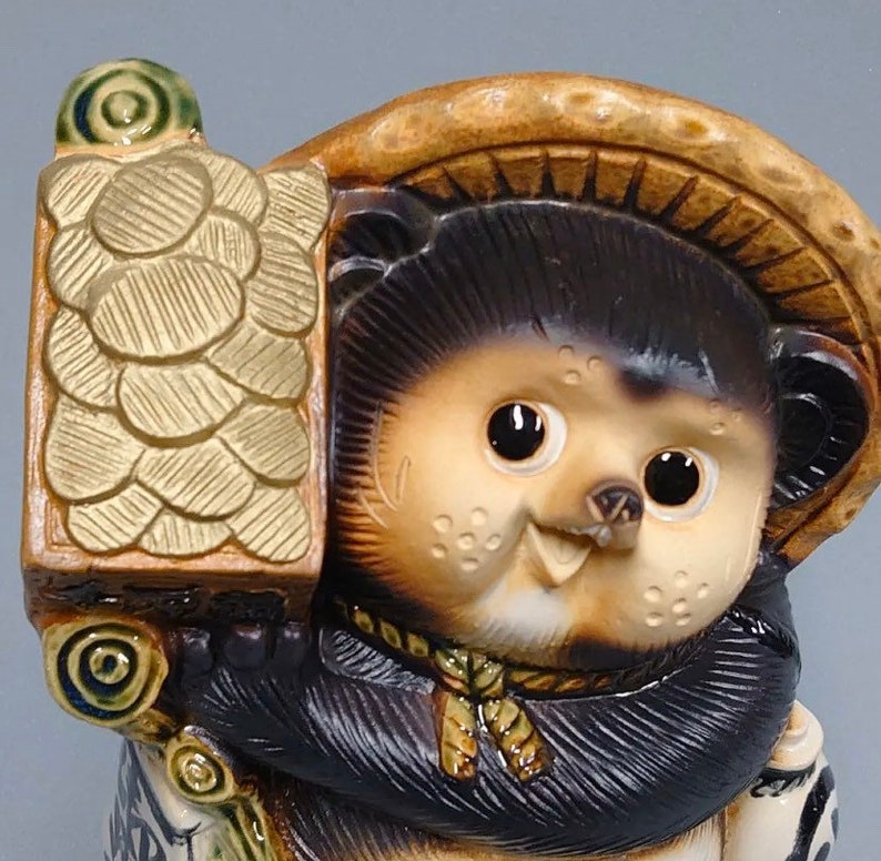 Japanese Shigaraki Ware/ Tanuki Statue/ With Koban Money/ Made - Etsy