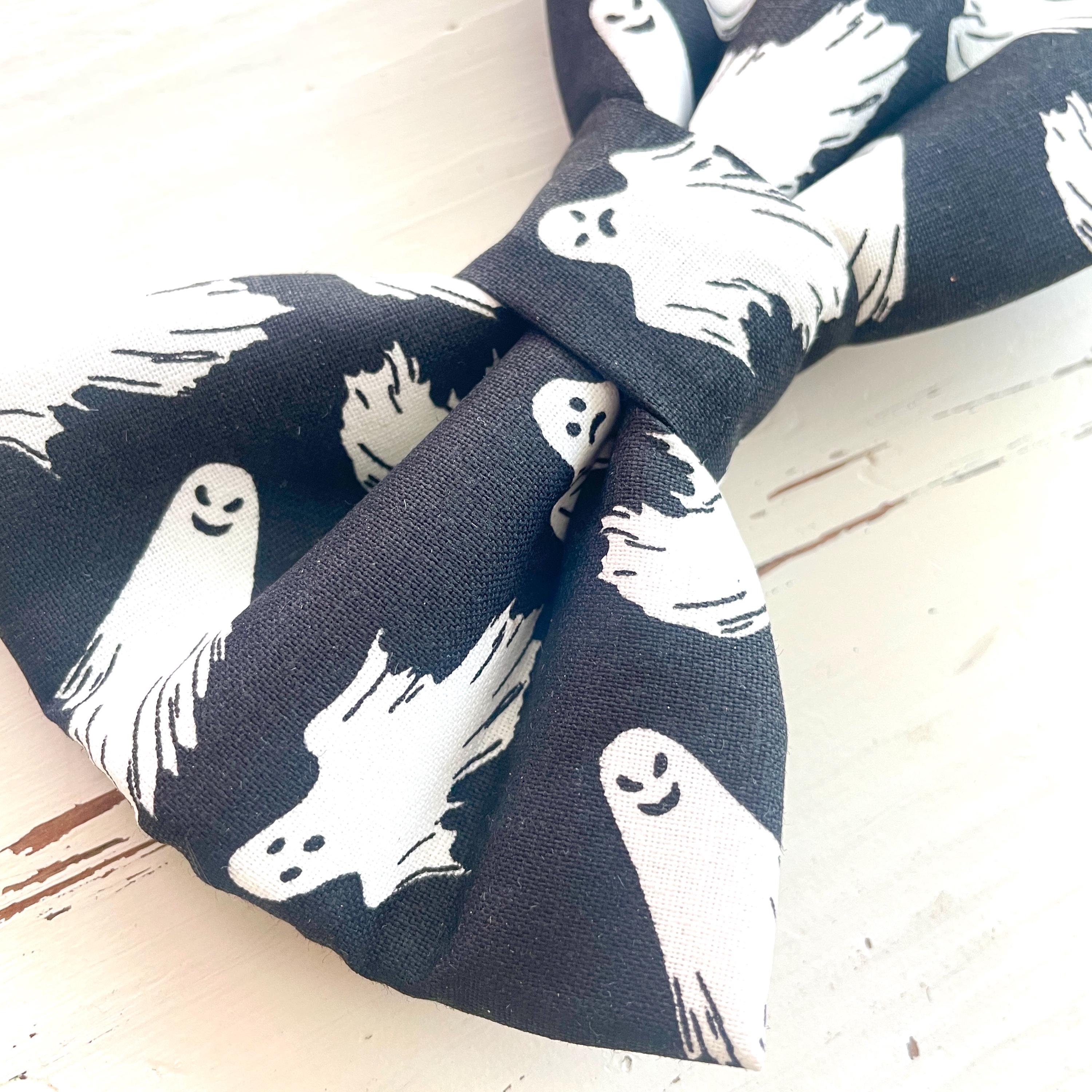 Ghost Halloween Dog Bow Tie - Etsy
