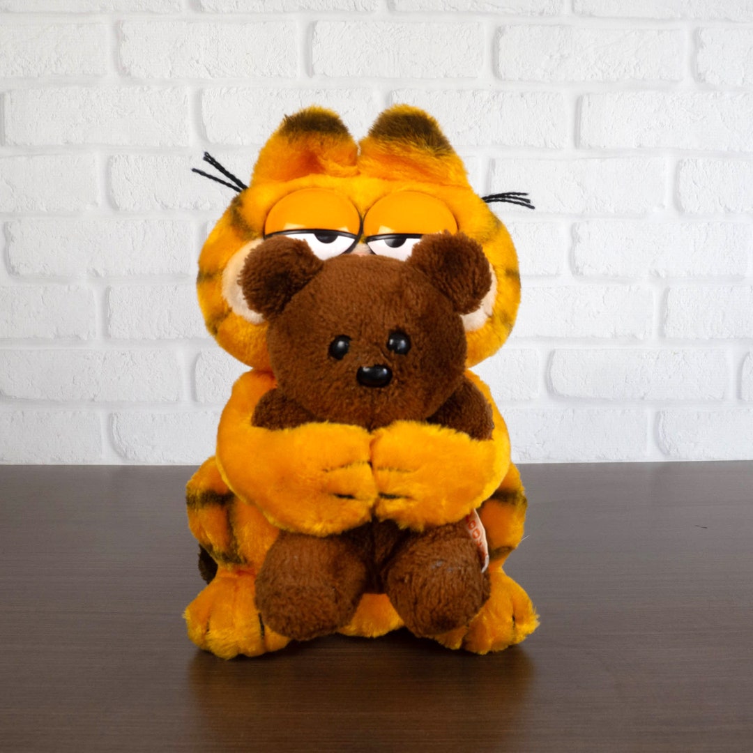 Vintage 1980s Dakin Garfield Hugging Pooky Teddy Bear Plush Toy 12 Tall ...