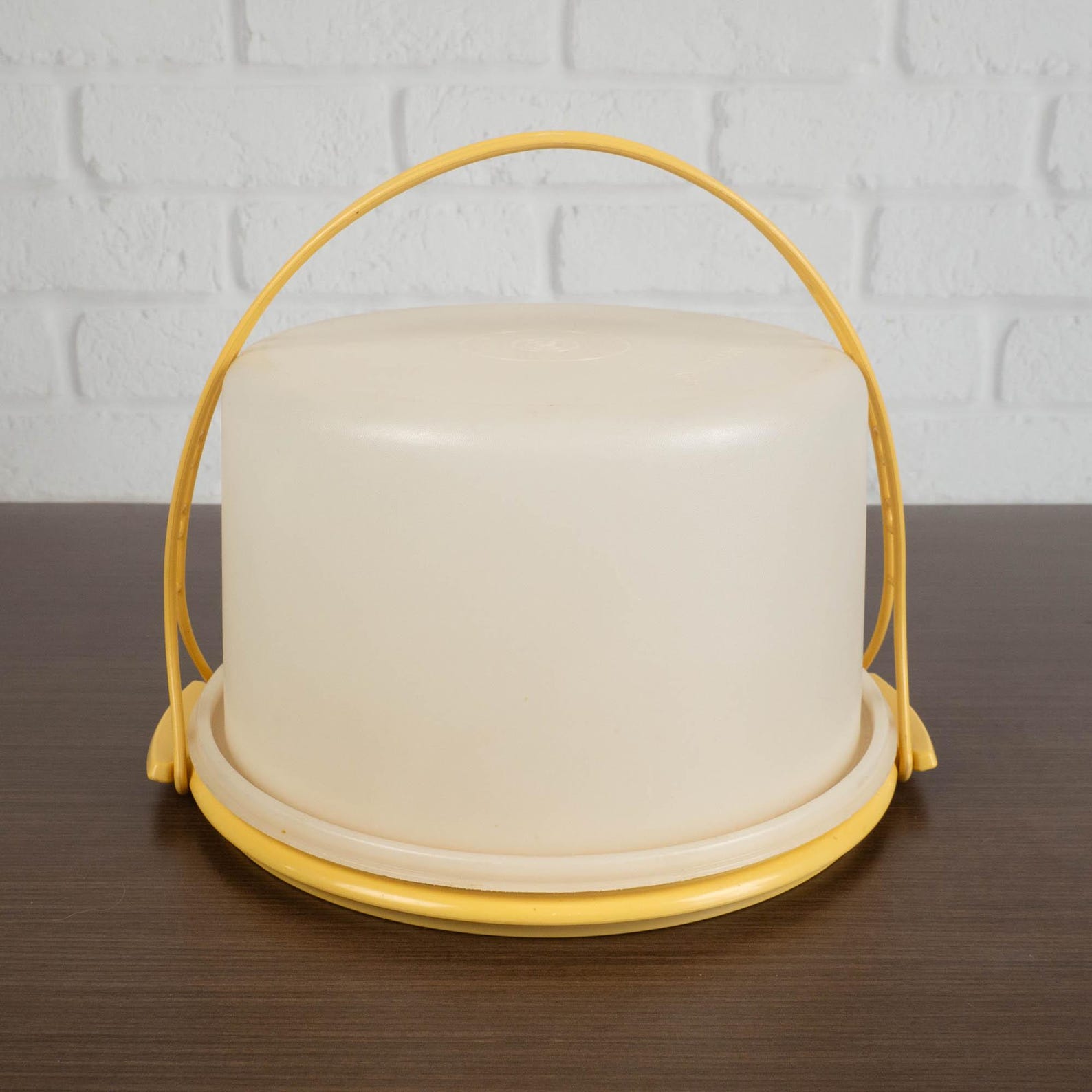 Vintage Tupperware Cake Carrier Harvest Gold With Handle - Etsy