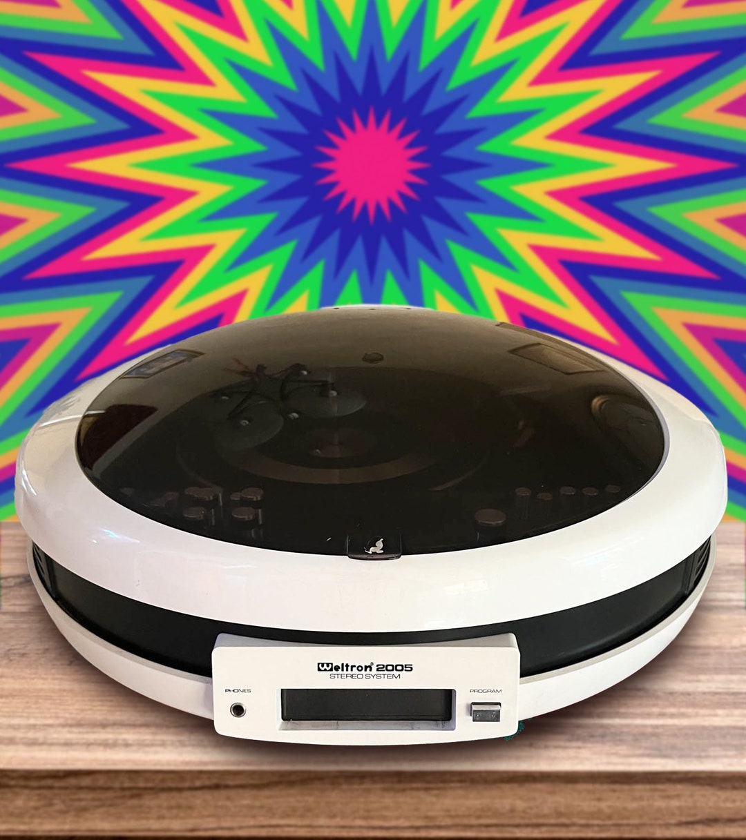 Weltron 2005 the New Shape of Sound Space Age Stereo System, Turntable ...