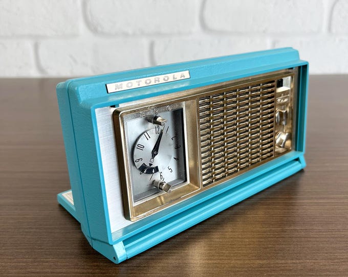 Vintage Mid Century 1961 Motorola CX1-B Turquoise Blue AM Transistor ...