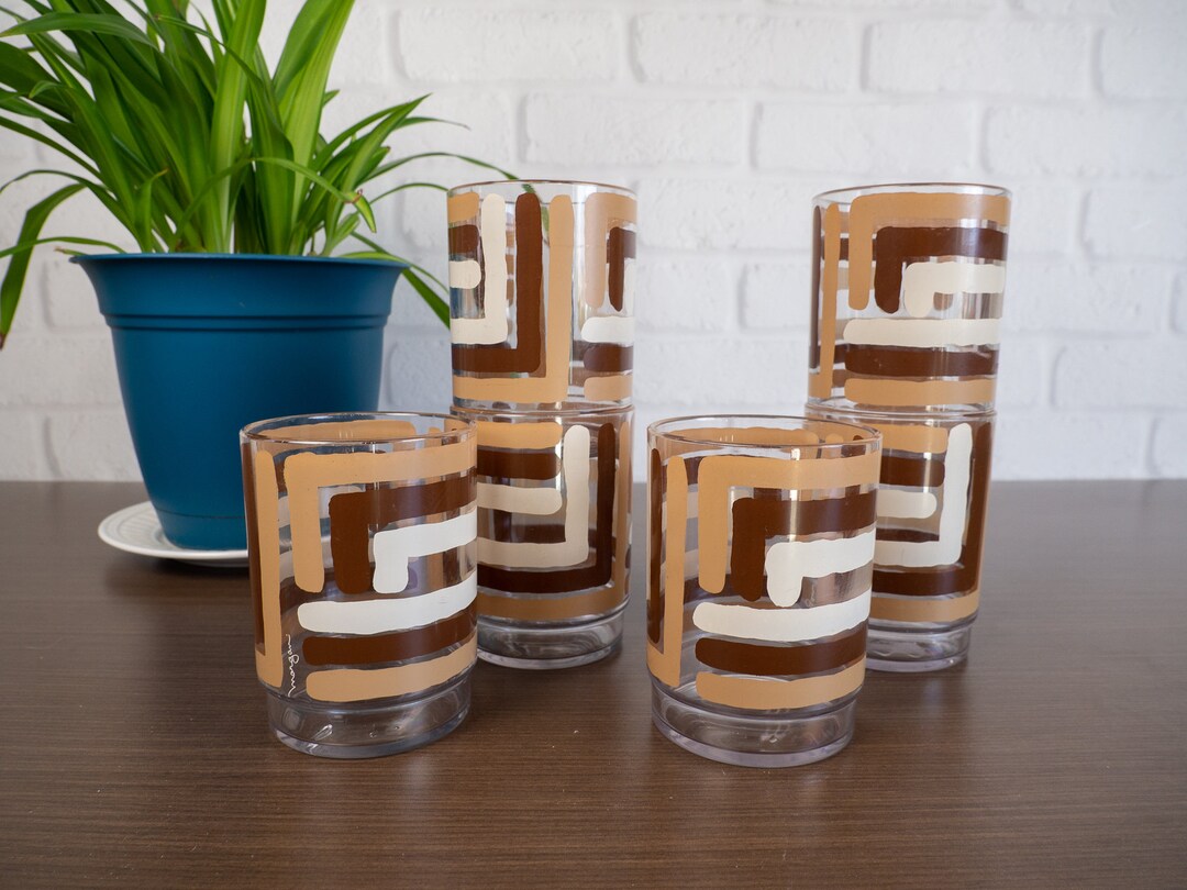 MORGAN Designs 8oz Stacking Plastic Cups, 70s Retro Drinkware Tumblers ...