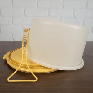Vintage Tupperware Cake Carrier Harvest Gold With Handle - Etsy