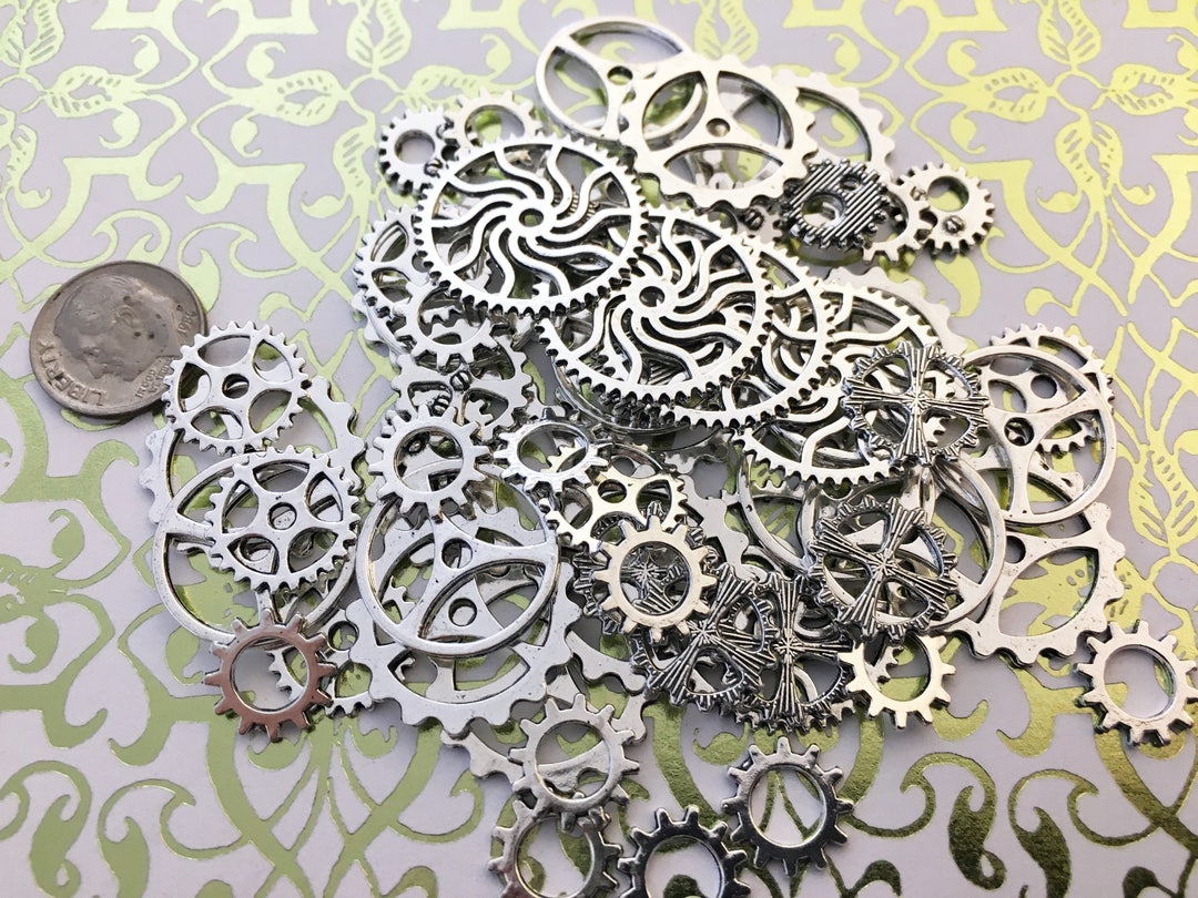 Silver Gears Steampunk Cogwheel Spine Reducer Wobble Clock Cogs Buttons ...