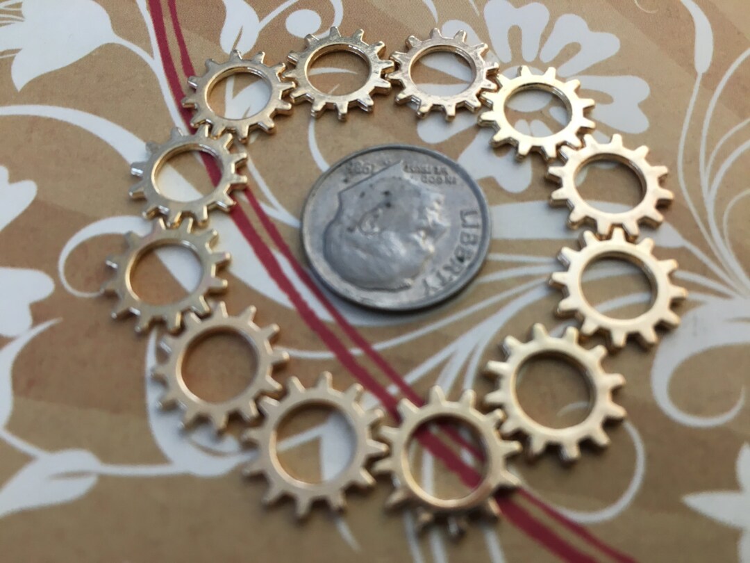 Petite Steampunk Gears Cogs Buttons Gold Spinning Wheels Sprockets ...