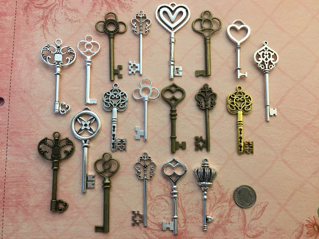 20 2-2.5” Keys Replica Vintage Antique Steampunk Skeleton Charms Crafts ...