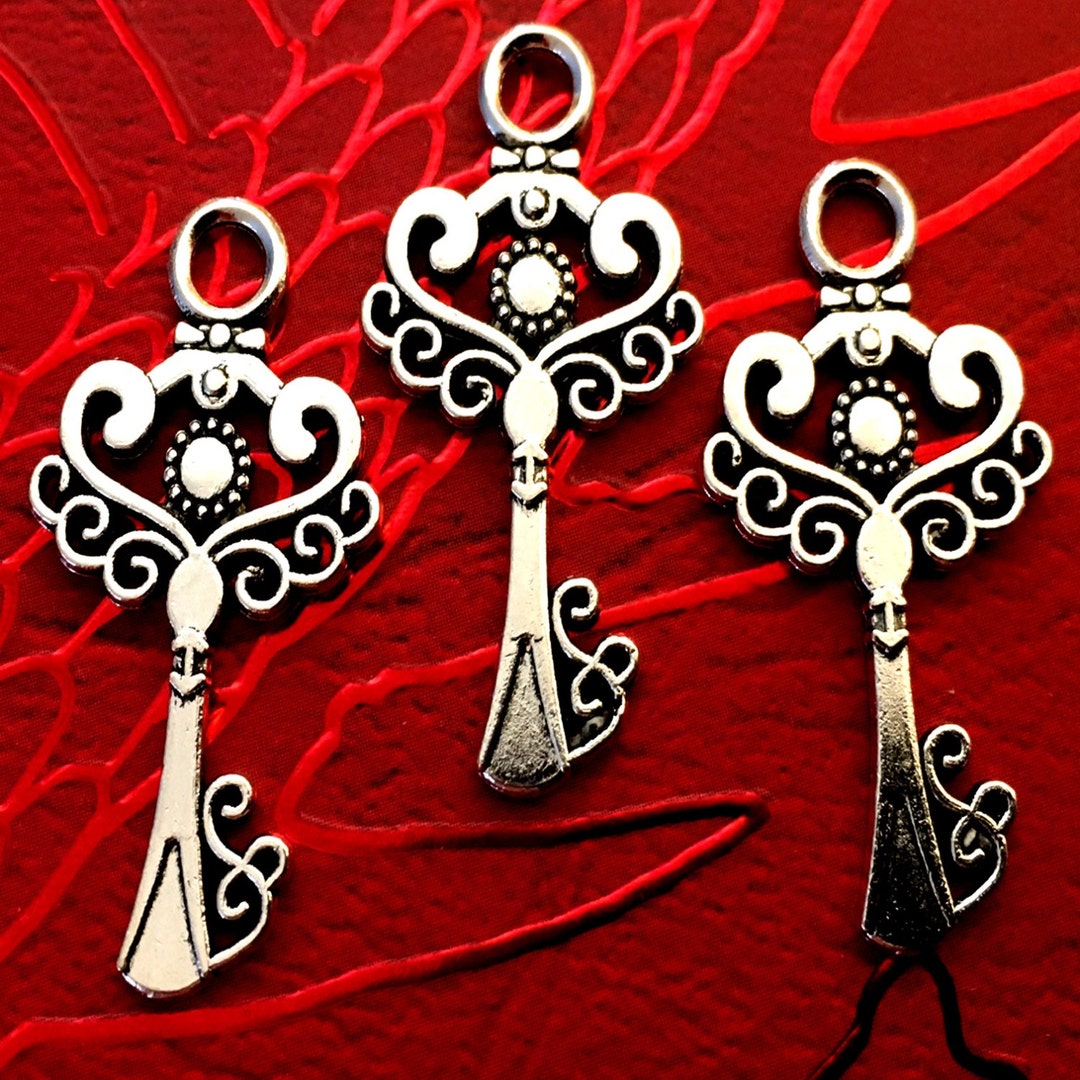 Silver Heavenly Angel Gothic Messenger Keys Wings Skeleton Heart Love ...