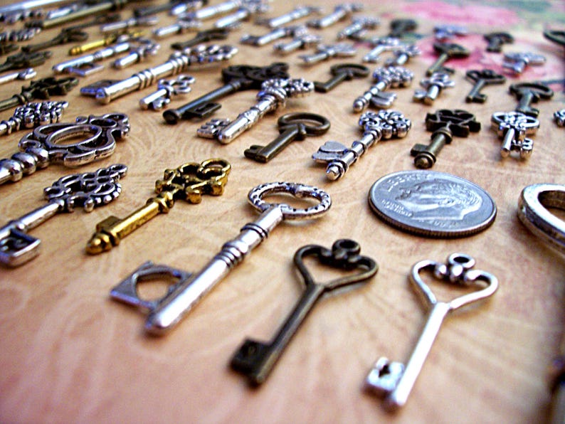 Silver & Brass Replica Vintage Keys Skeleton Key Antique Gate Church ...