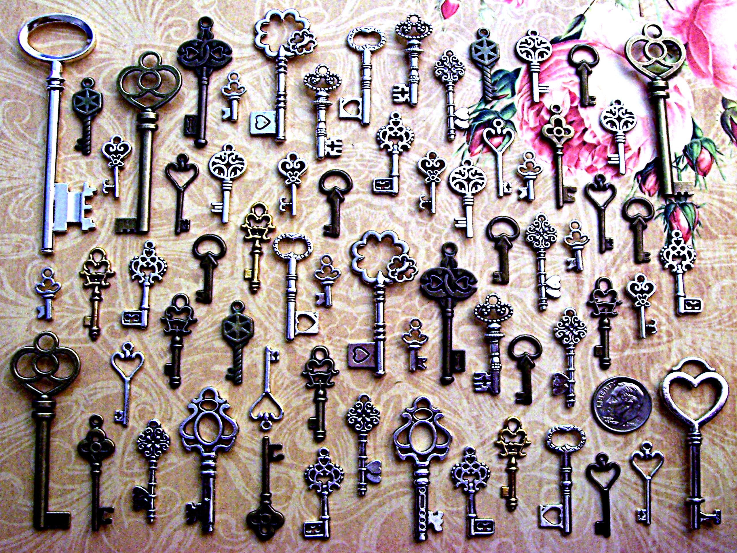 Silver & Brass Replica Vintage Keys Skeleton Key Antique Gate Church ...