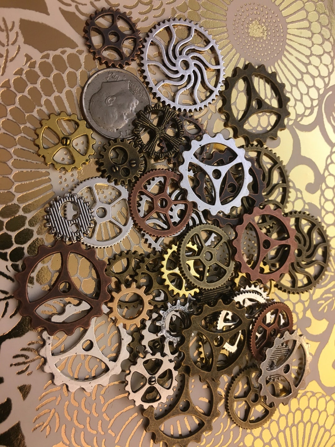 Cute Steampunk Cogs Gears Sprocket Wheels Grandfather Clockwork Dial ...