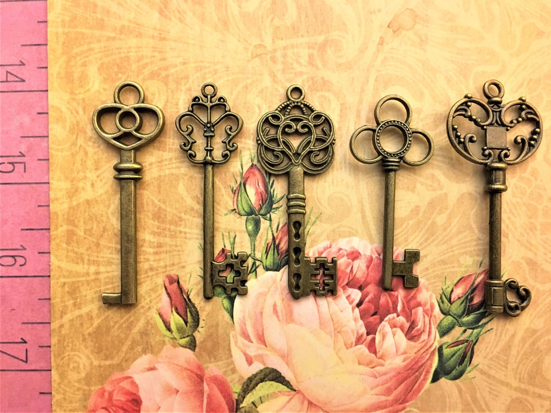 10 Silver Brass & Gold Replica 2.5” Keys Fancy Skeleton Vintage Wedding ...