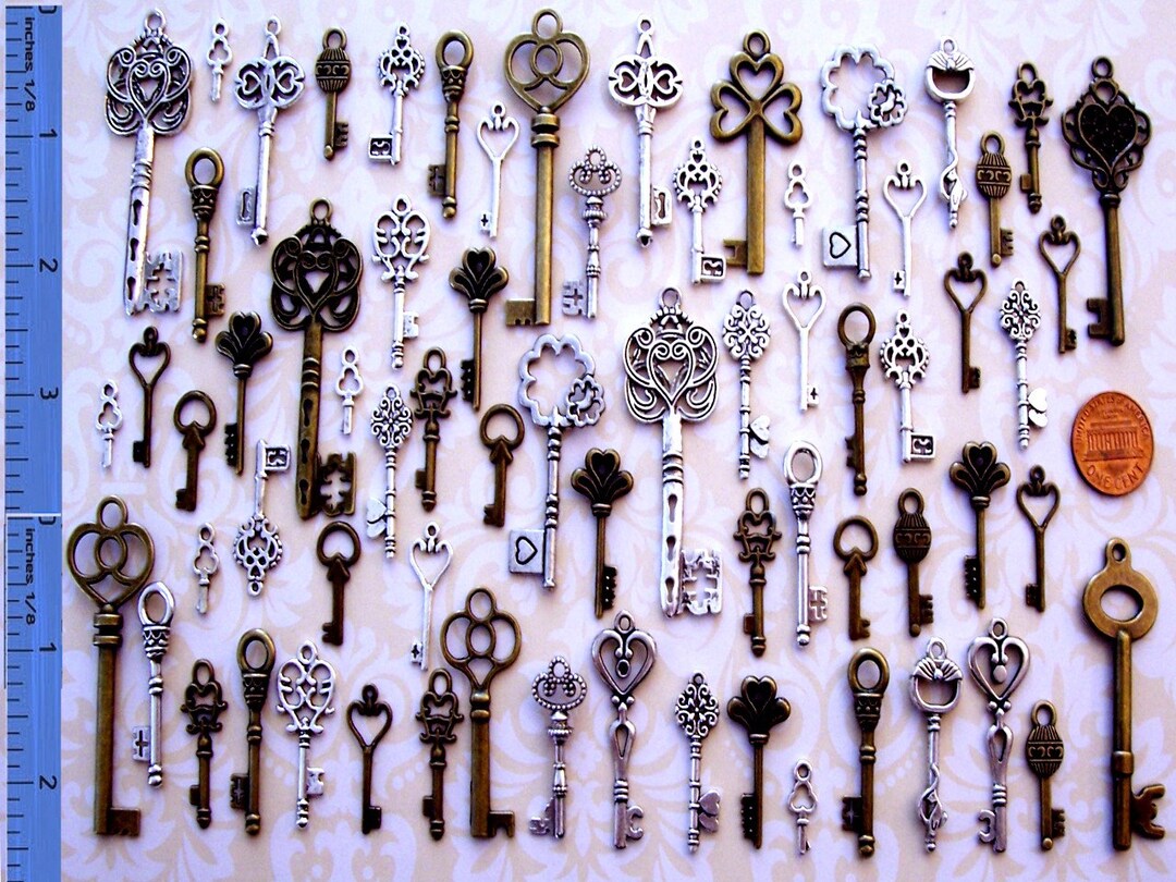 Reproduction Gothic Skeleton Keys Valentines Day Brass Silver Wedding ...
