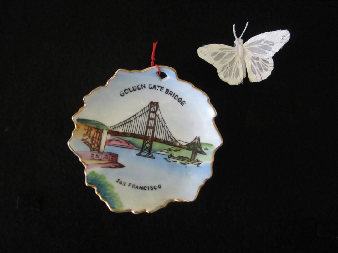 Vintage Collectible Golden Gate Bridge Souvenir 4 1/2" Diameter, Gold ...