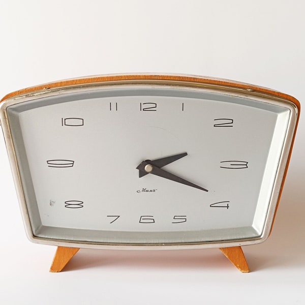 Retro Clock - Etsy