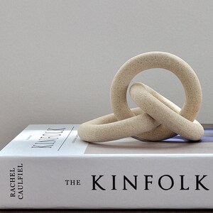 Lazylab Chain Design Ceramic Object, Interior Decorative Pottery Item ...