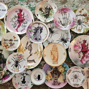 Vintage Victorian Bat Lady Costume Decorative Hanging Wall Plate I 7.5 ...