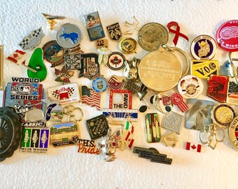 Souvenir buttons | Etsy