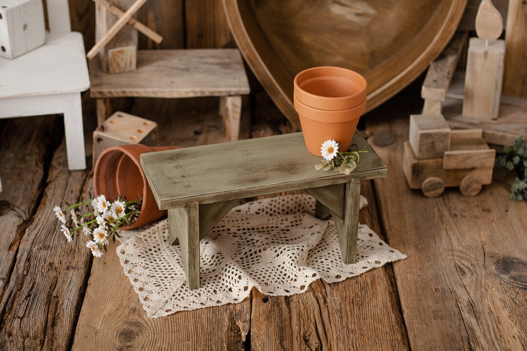 GREEN STOOL Baby Photo Prop, Newborn Posing Stool, Baby Photo Prop ...