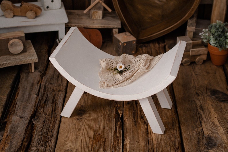 BENCH PHOTO PROP Curved Bench for Newborn and Baby - Etsy