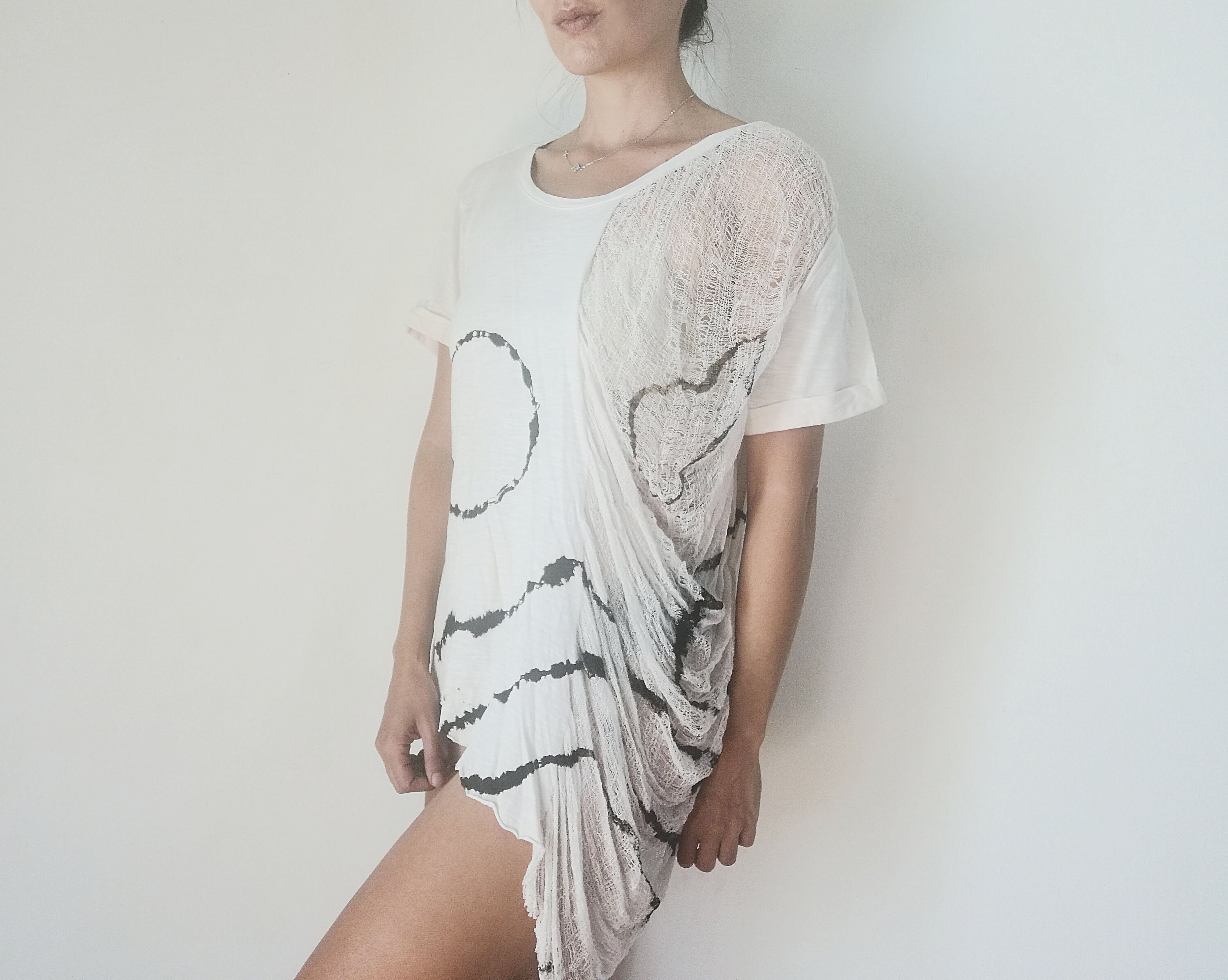 Twins Tiger Tie Dye Shredded Top, Tie Dye T Shirt, Shredded Clothing ...