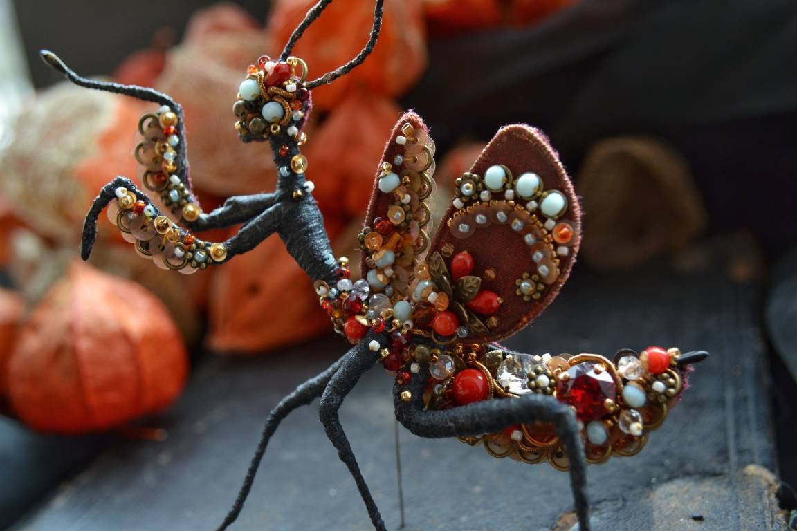 Mantis Insect Jewelry Necklace Pin, Nature Jewelry Hand Embroidered ...