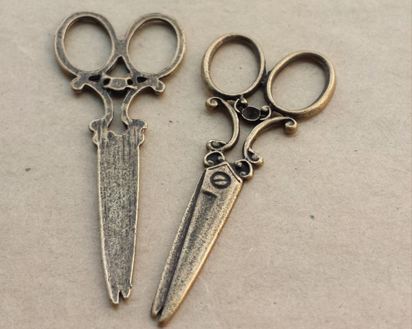 10 Pcs 2560mm Vintage Style Scissors Charms antique Bronze - Etsy