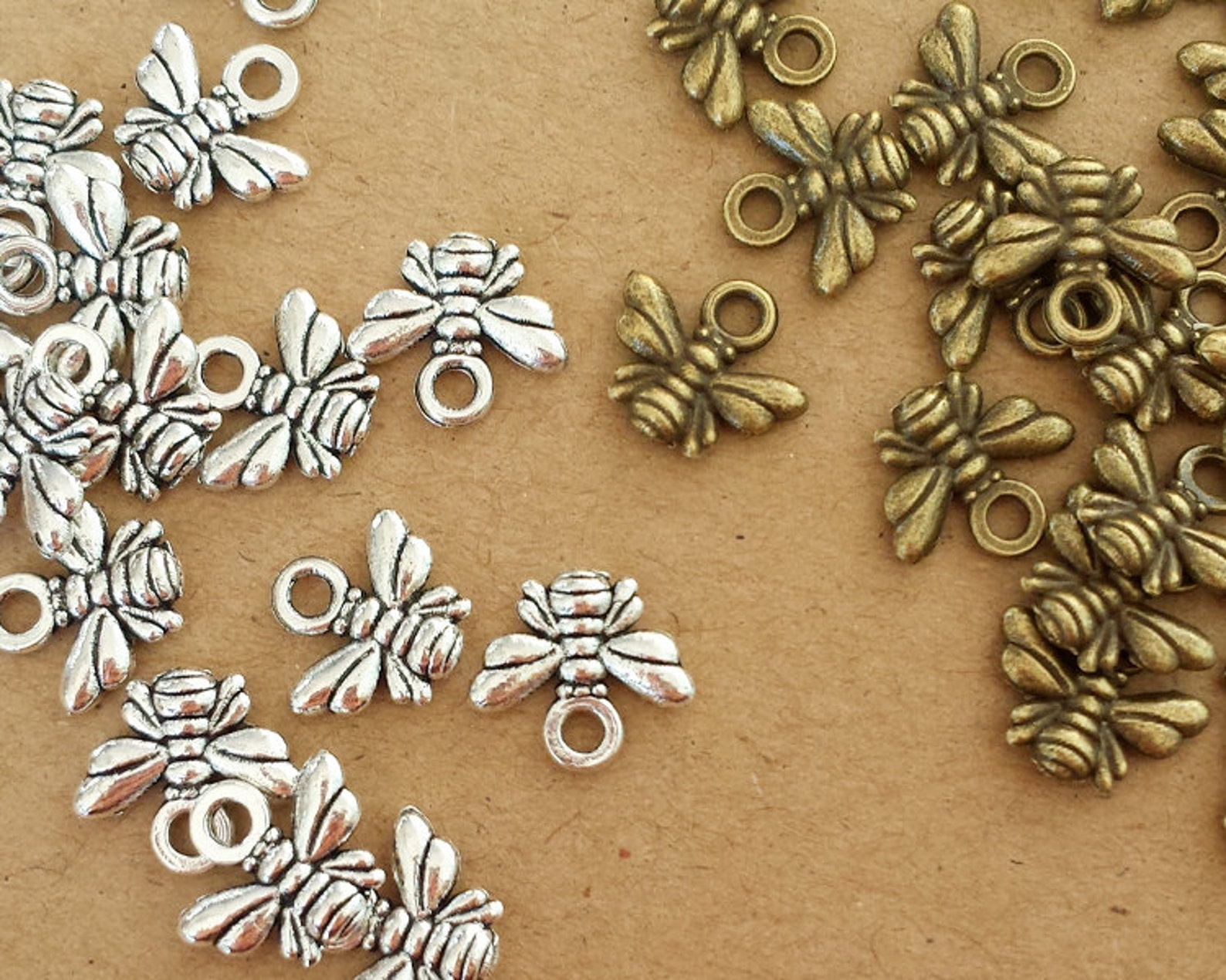 50pcs Cute Little Bee Charms, 10x11mm Antique Bronze Bee , Antique ...