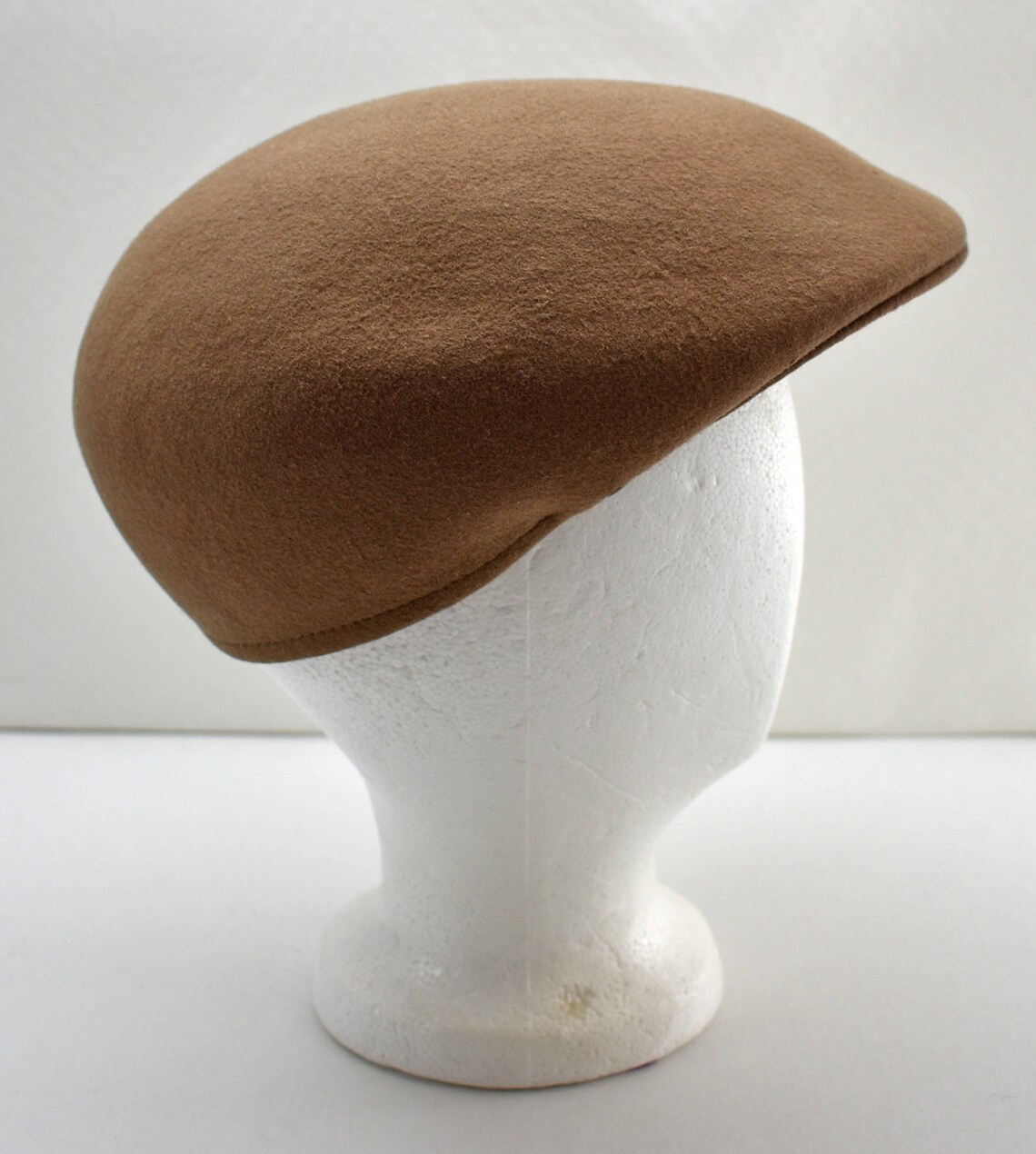 Vintage Country Gentleman Tan Wool Newsboy Cap - Lite Felt Water ...