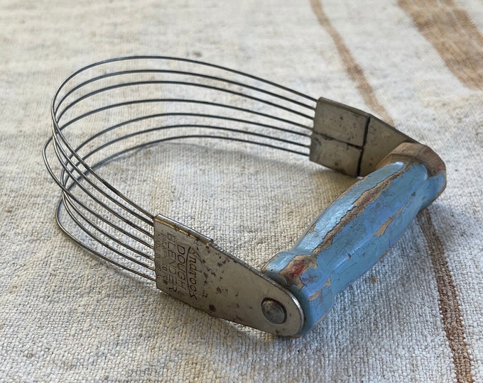 Vintage Androck Pastry Blender Wire Dough Mixer With Blue Chippy Handle ...