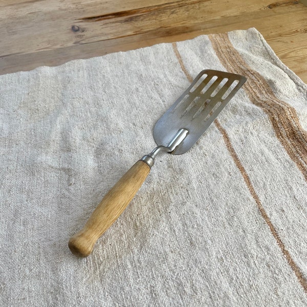 Vintage Spatula - Etsy