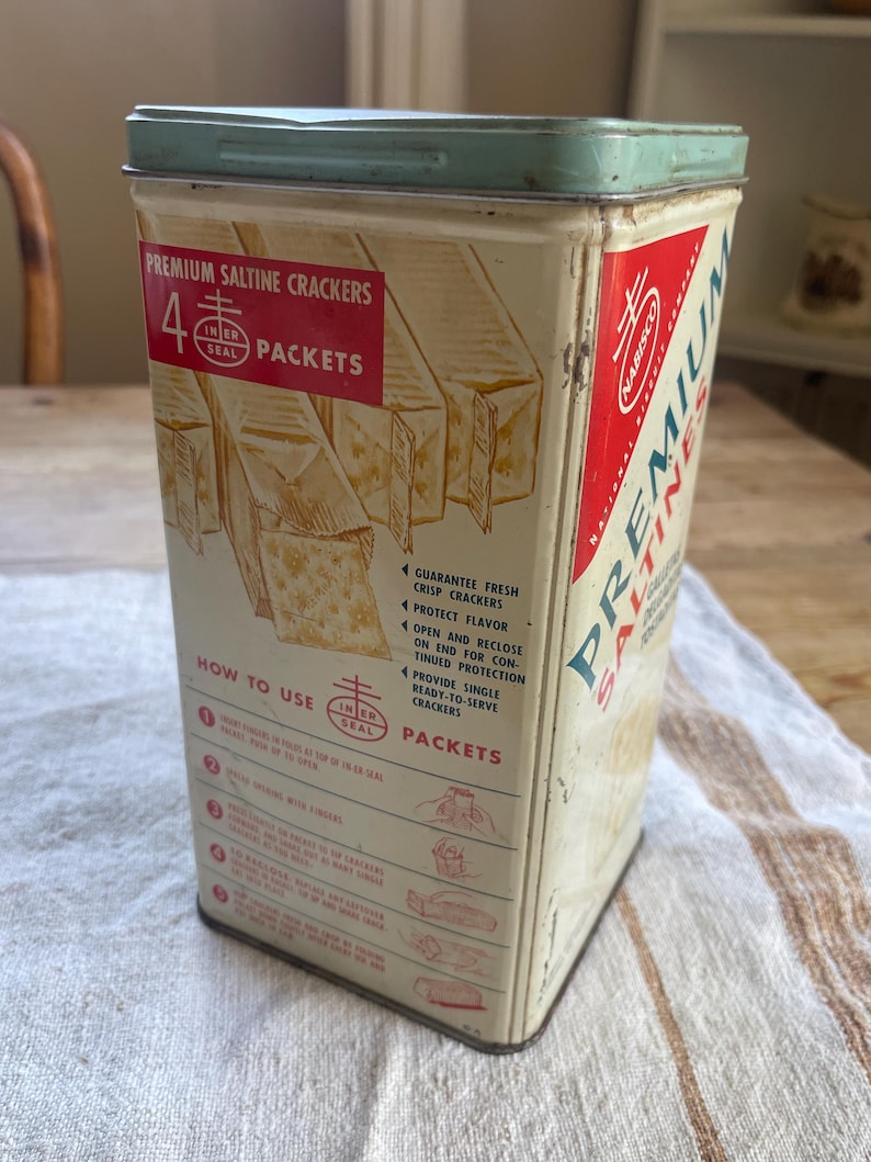 1950s Nabisco Saltine Cracker Tin: Bilingual Vintage Can - Etsy