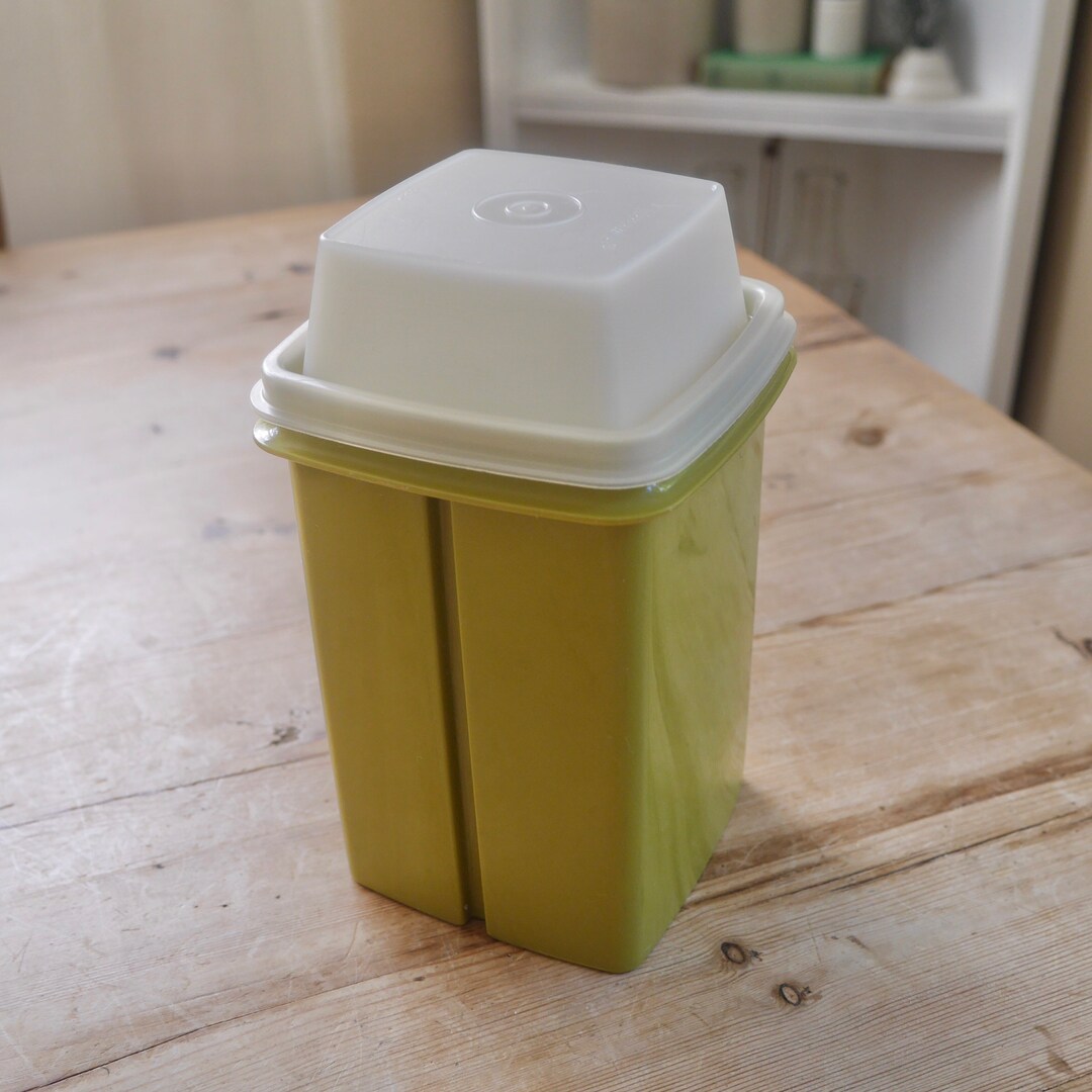 Authentic Vintage Tupperware Green Pickle Keeper / Vintage Tupperware ...
