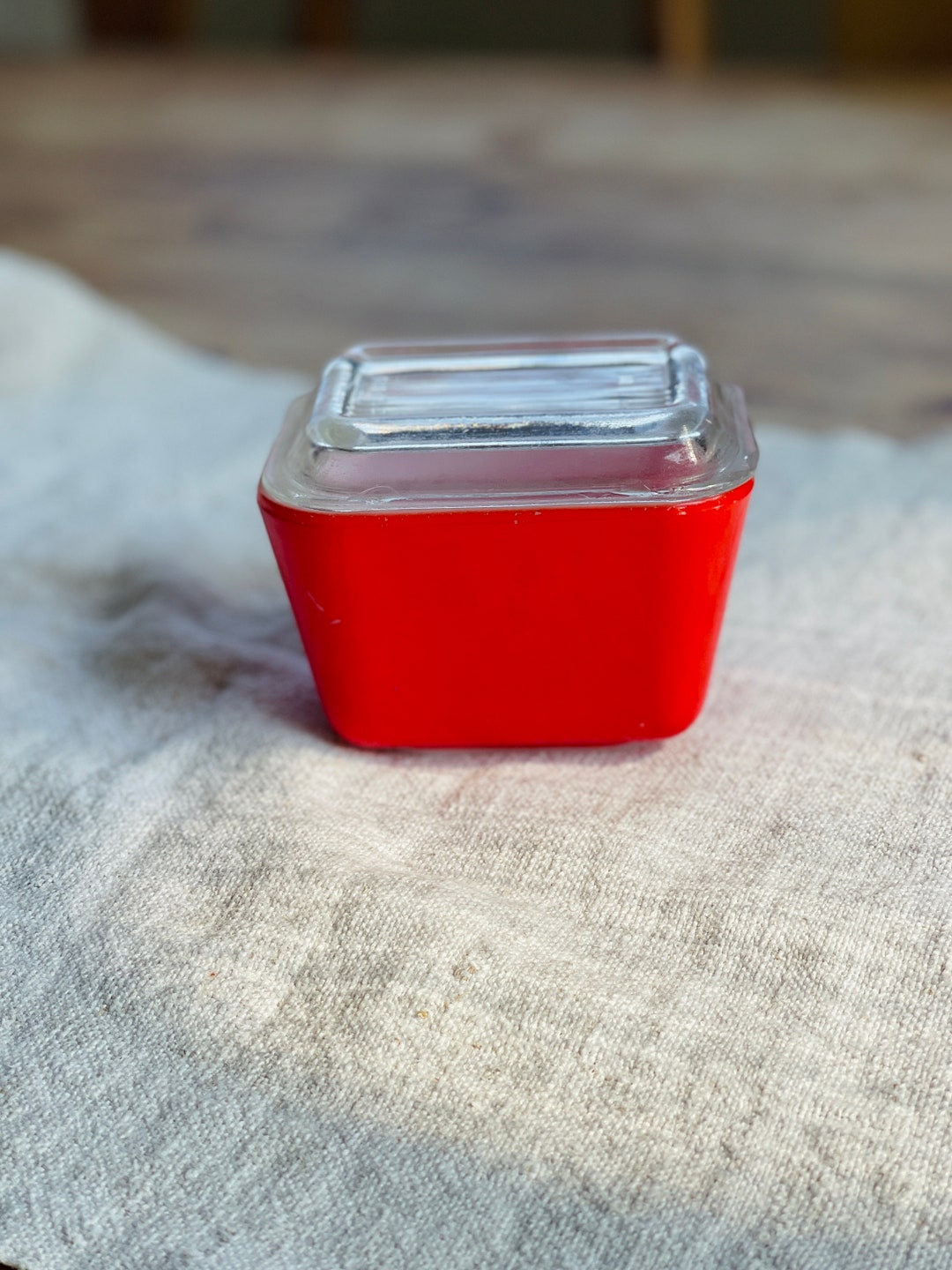 Vintage Pyrex 501B Red 1 1/2 Cup Refrigerator Dish, Vintage Pyrex ...