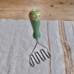 Vintage Masher With Green Wood Handle / Green Wood Handle Kitchen ...