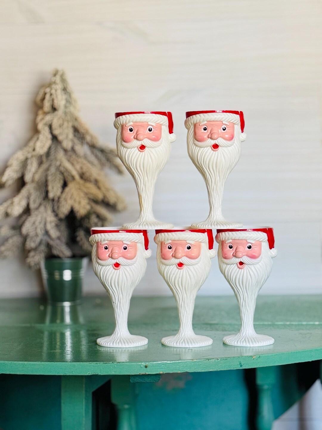 Five Vintage Santa Cups Plastic Santa Cups, Set of 5 Vintage Christmas ...